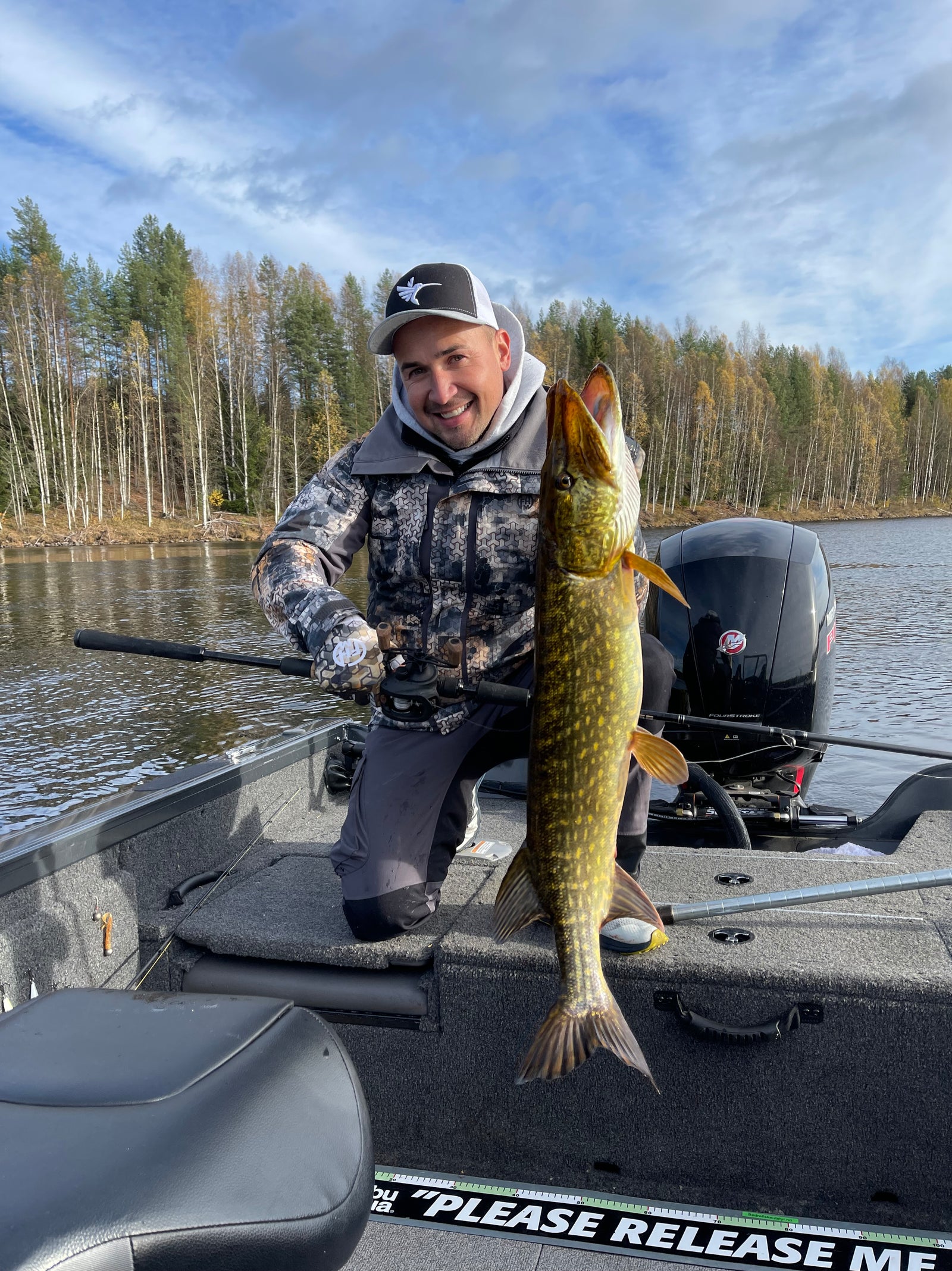 Outfish - pārgājienu ekipējums un makšķerēšanas apģērbs piedzīvojumiem