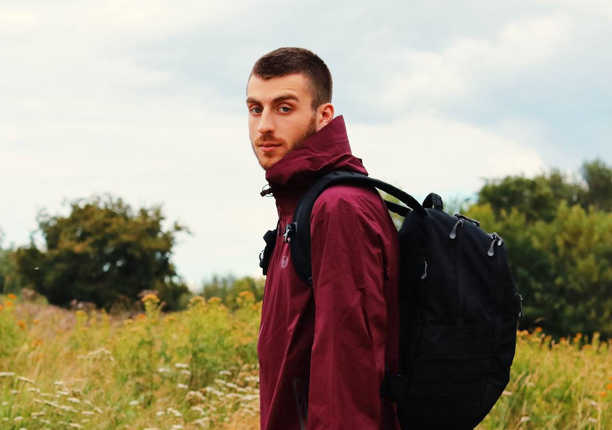 Tūrisma veikals Outfish - pārgājienu lietas un makšķerēšanas apģērbs